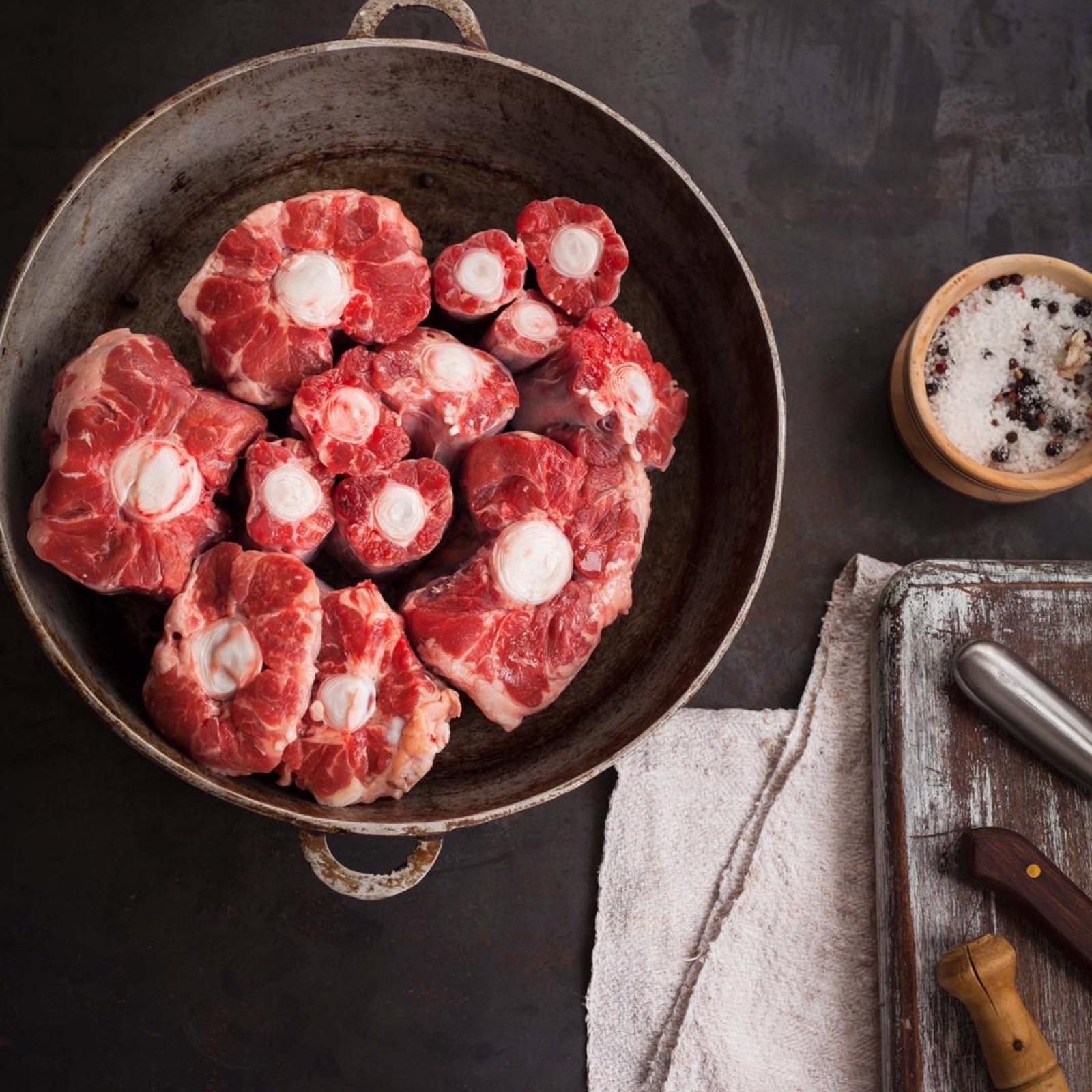 Master Grocer Australia Grassfed Beef Oxtail IQF Frozen | NTUC FairPrice