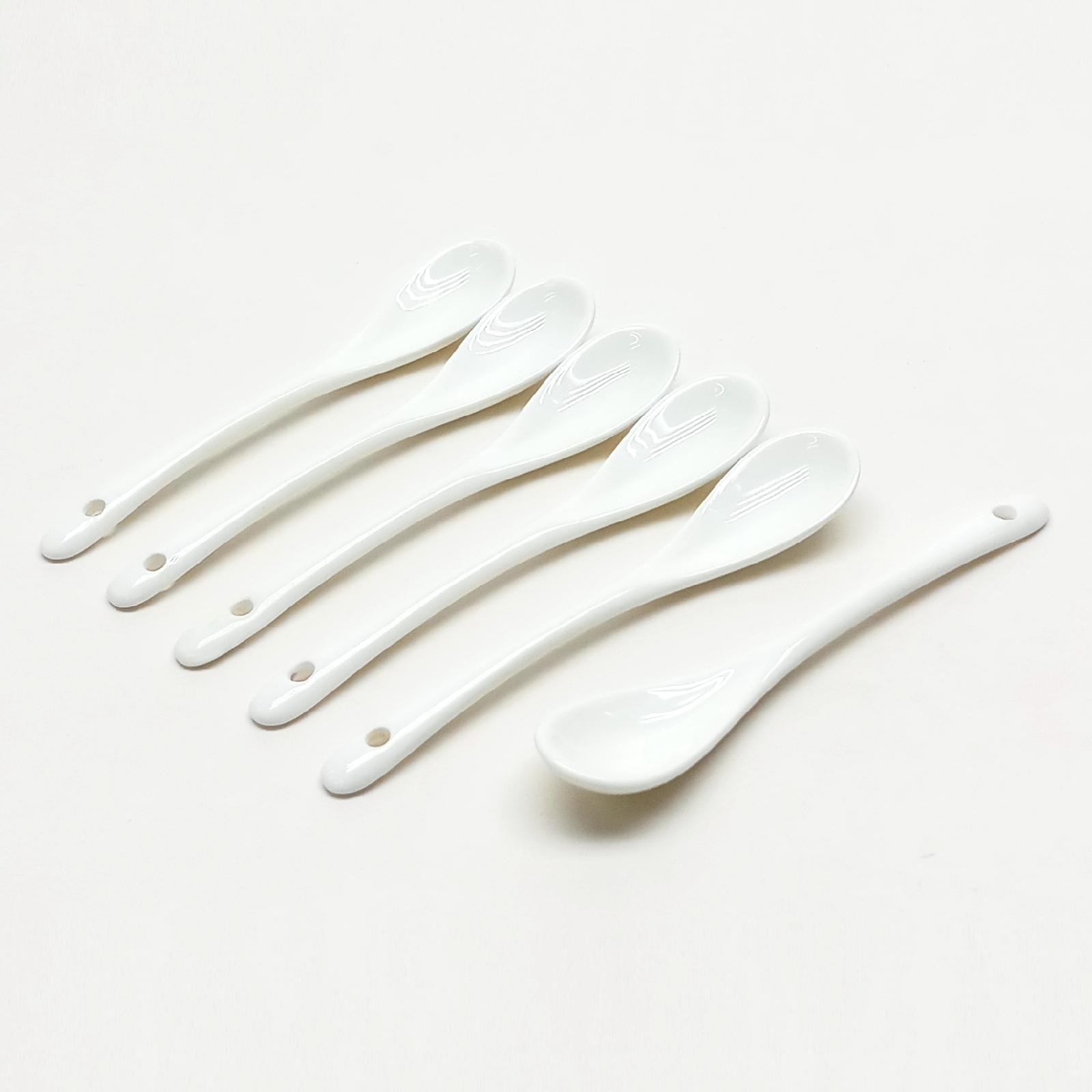 Ciya White Porcelain Spoon 13Cm | NTUC FairPrice