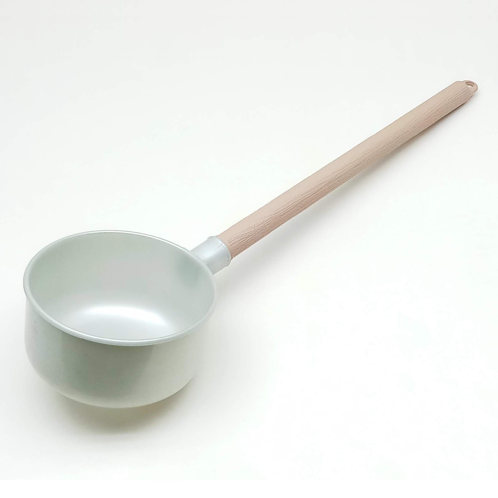 Vesta Plastic Water Dipper 700Cc | NTUC FairPrice