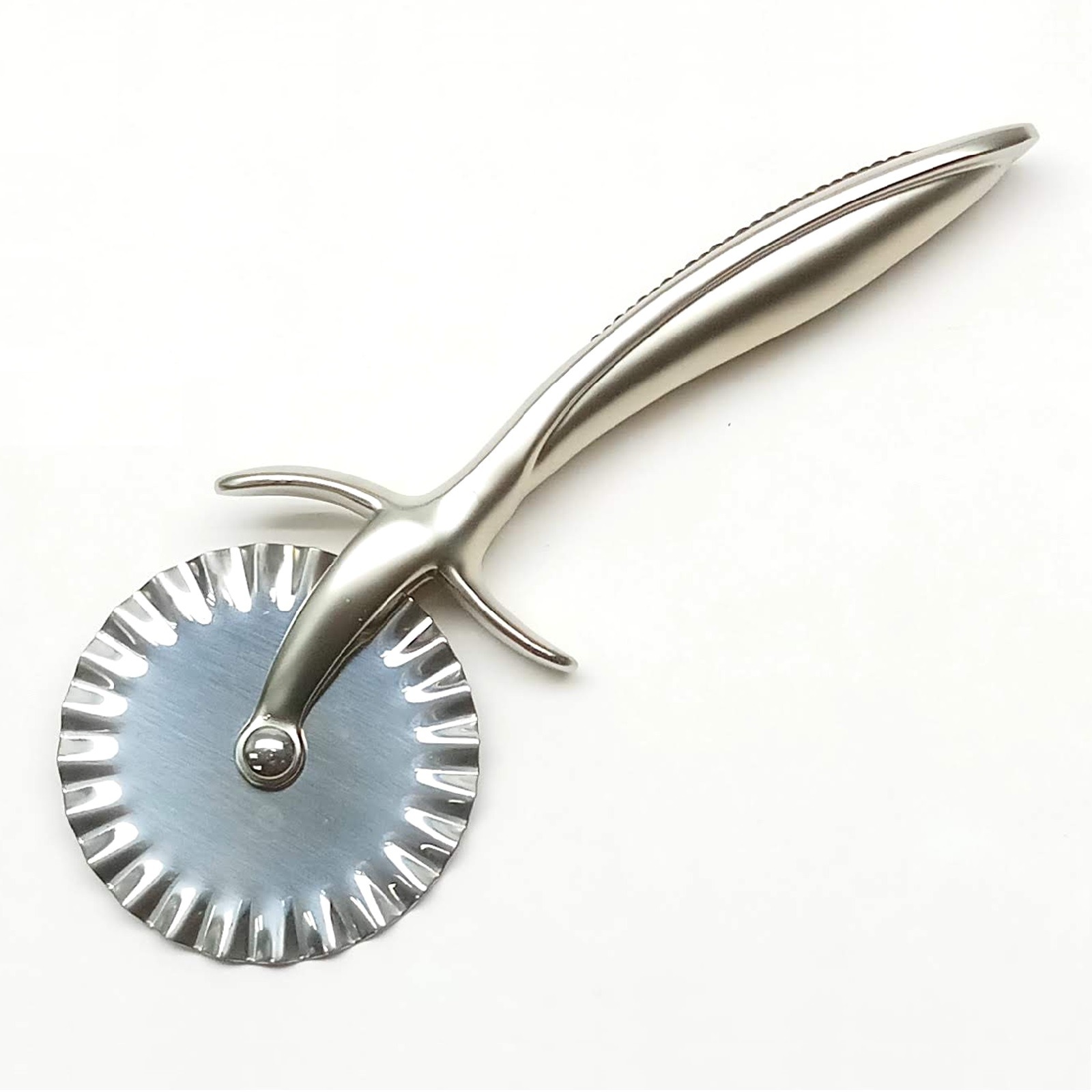 Vesta Alloy Handle Stainless Steel Pastry Cutter 20Cm | NTUC FairPrice